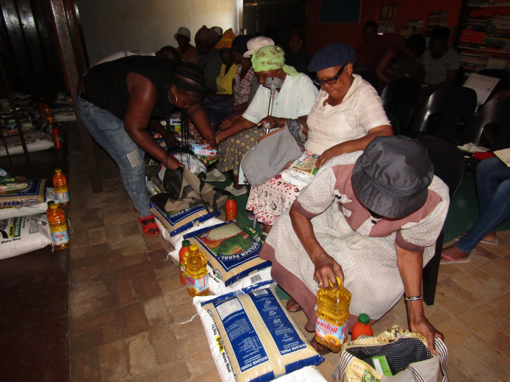 Feeding Scheme - Life 4 U Foundation